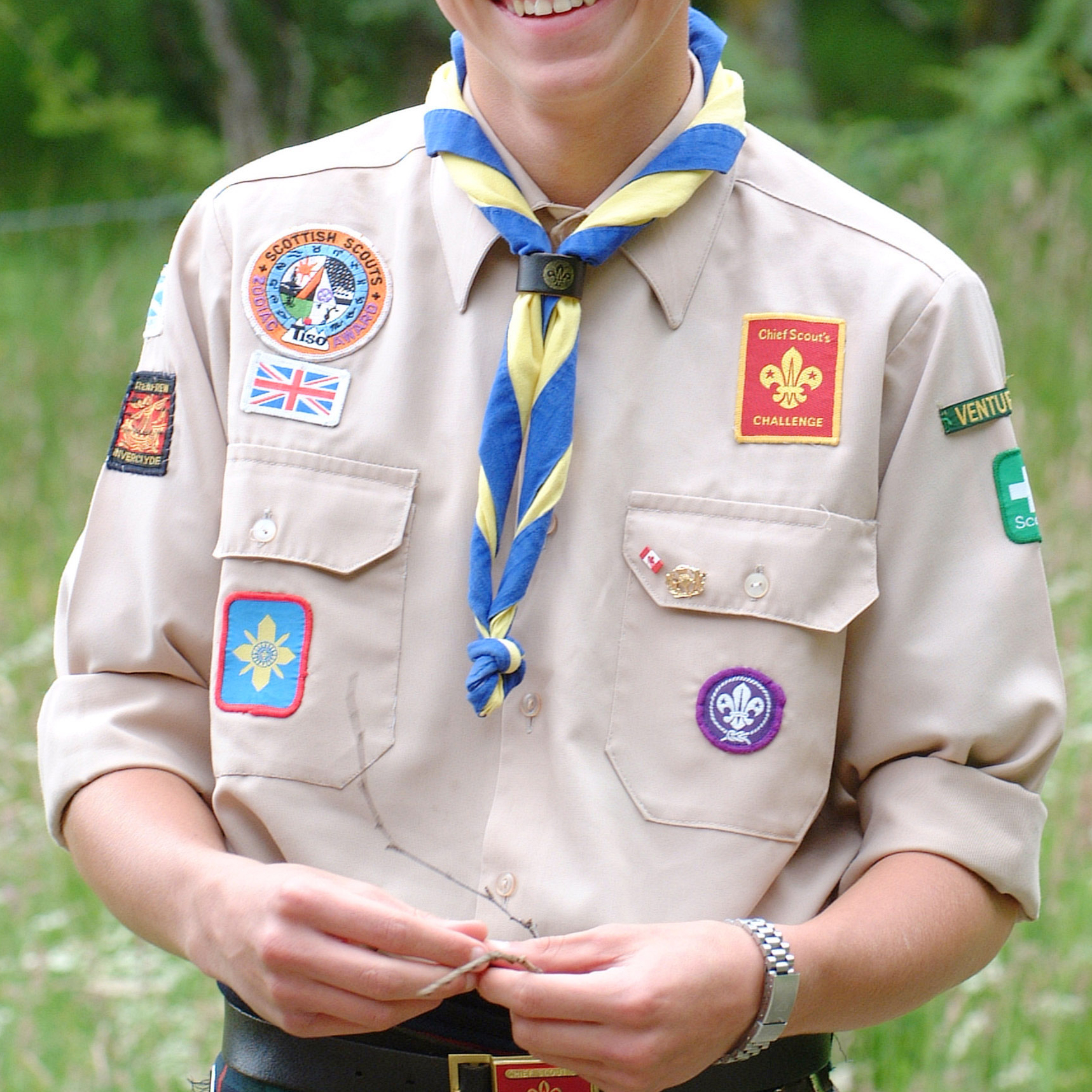 Scoutneckers.com – MACNAUGHTON GROUP